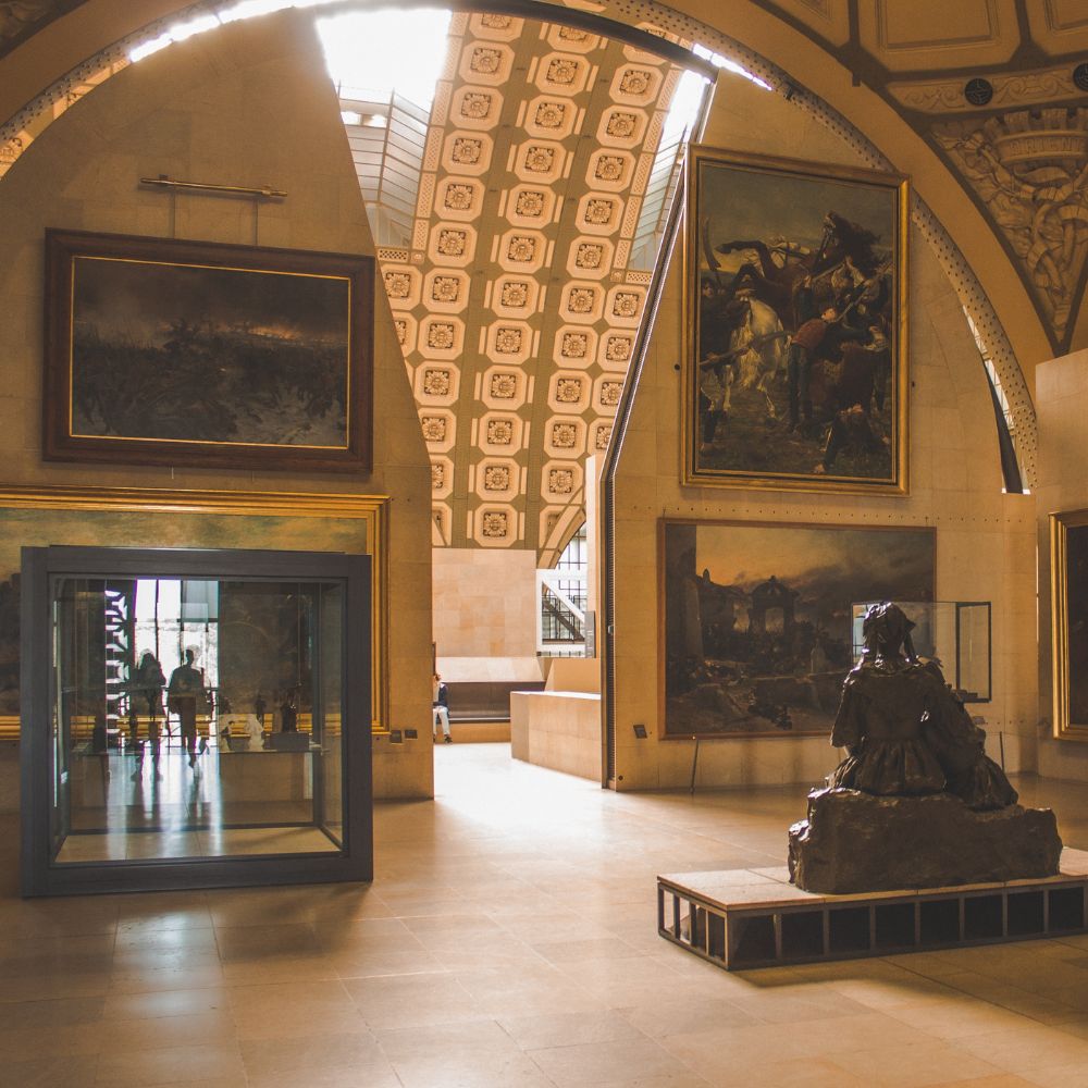 Top 10 Things to See Inside the Louvre Museum